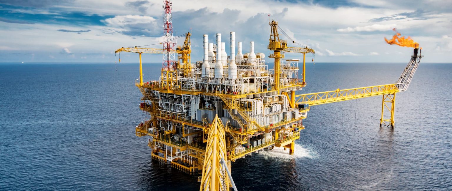 Navigating OSHA's Wind Speed Limits for Height Work Safety