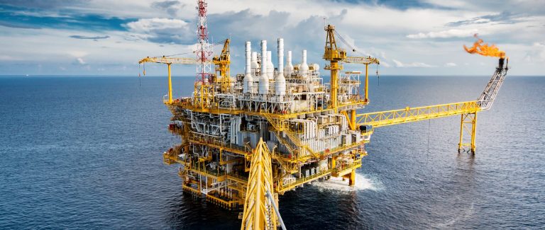 Understanding Crane Wind Speed Limits for All Types of Cranes